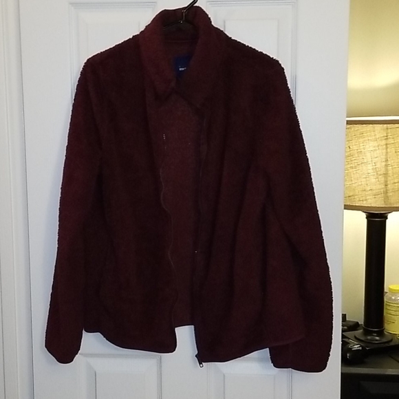 Basic Editions | Jackets & Coats | Maroon Fleece Jacket With 2 Pockets ...